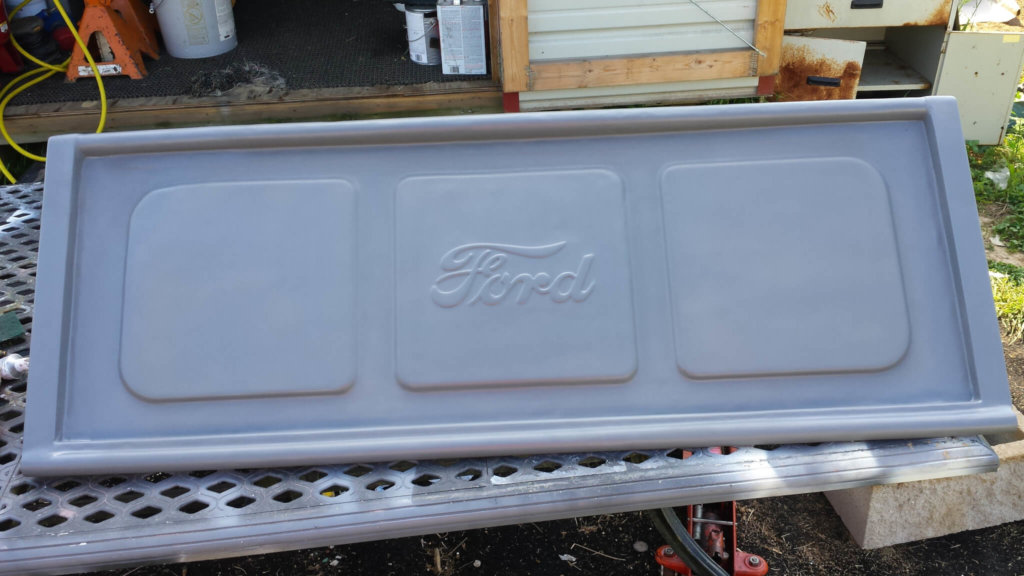 1955 Ford F100 tailgate primer - LMC Truck Life